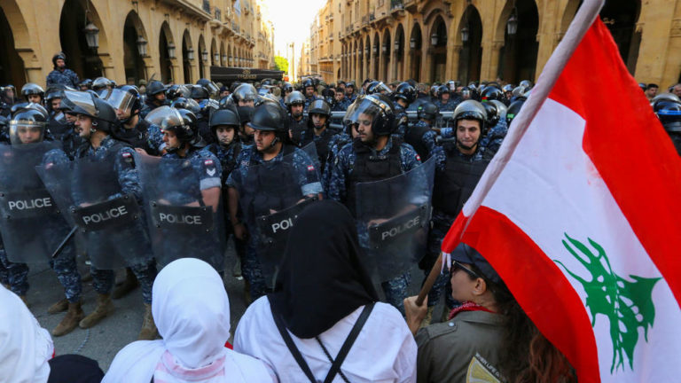Beirut protesters vow to keep up the pressure – Ya Libnan