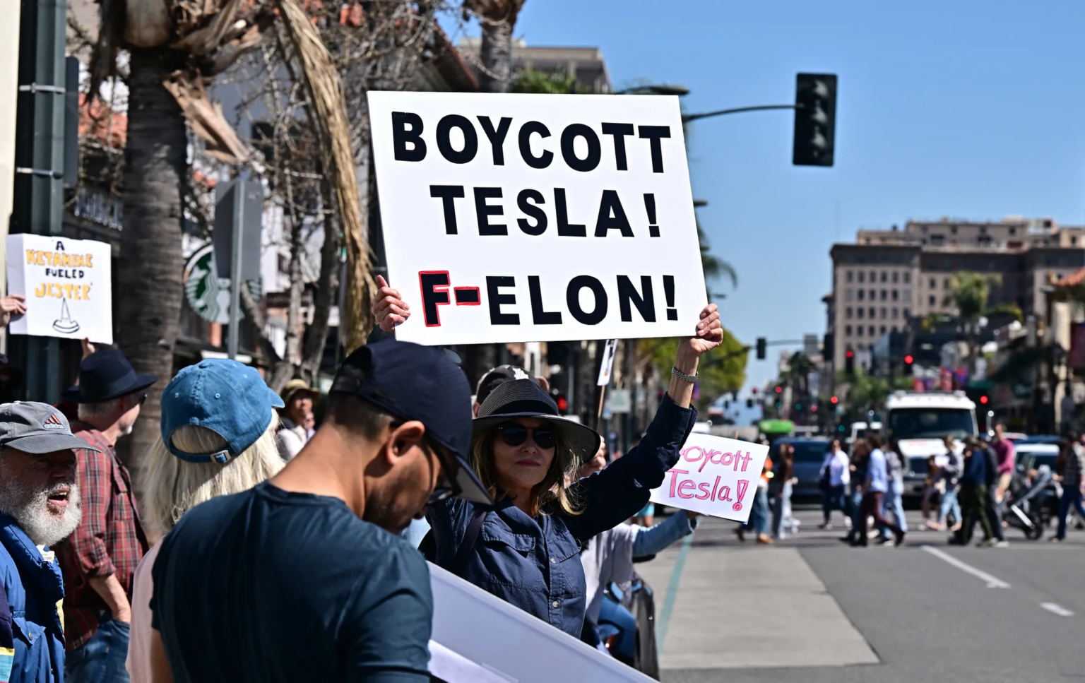 Nationwide Tesla protests against Elon Musk are escalating – Ya Libnan